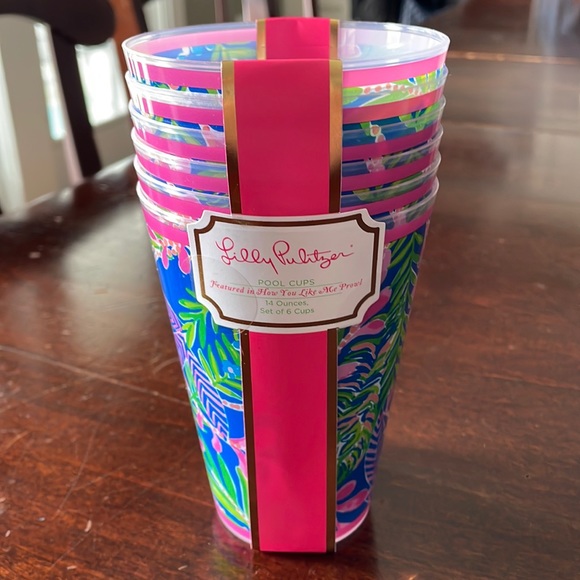 Lilly Pulitzer | Dining | Lilly Pulitzer Reusable Plastic Pool Cups Set ...